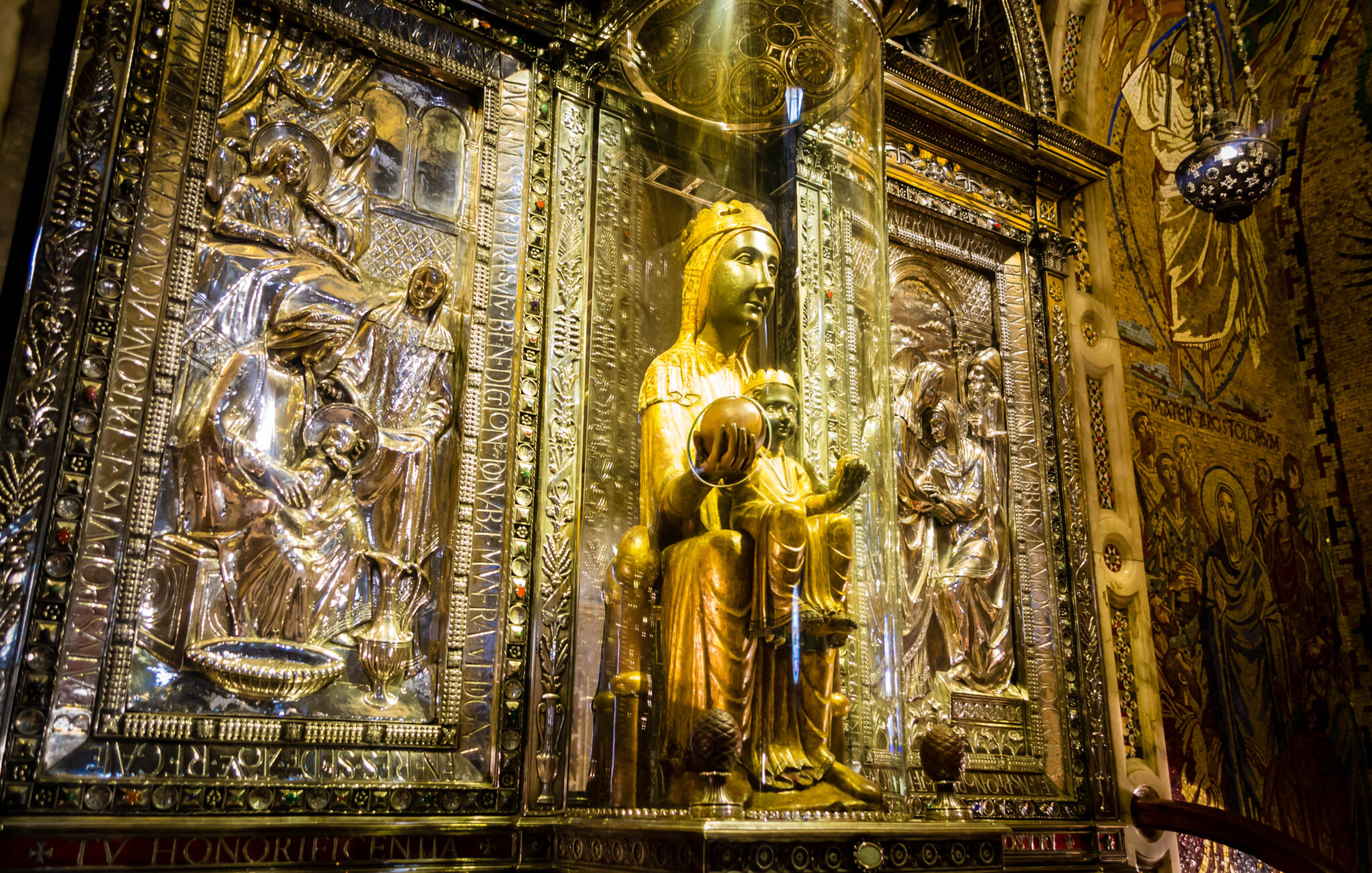 Centenaire de Gaudí (3/4) : Le catholicisme catalan, fondement ...